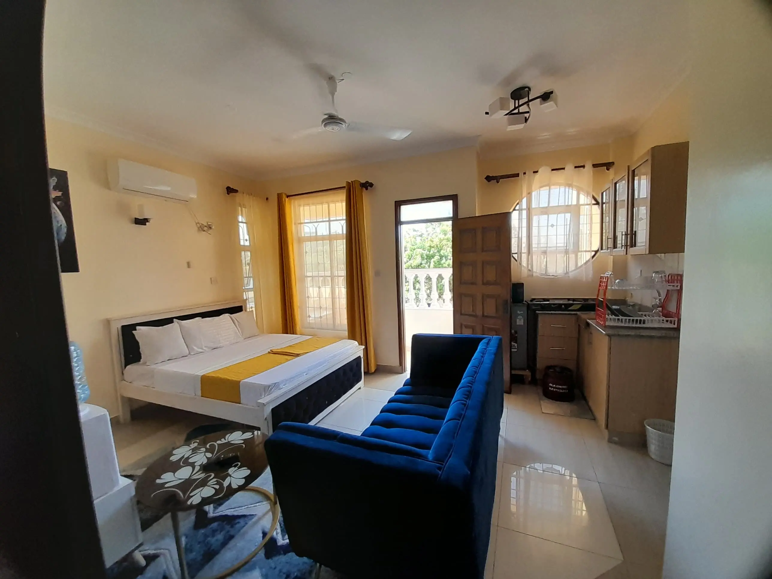 Third Avenue Studio Nyali - KES 7,000 per day â€“ Bekhan Homes